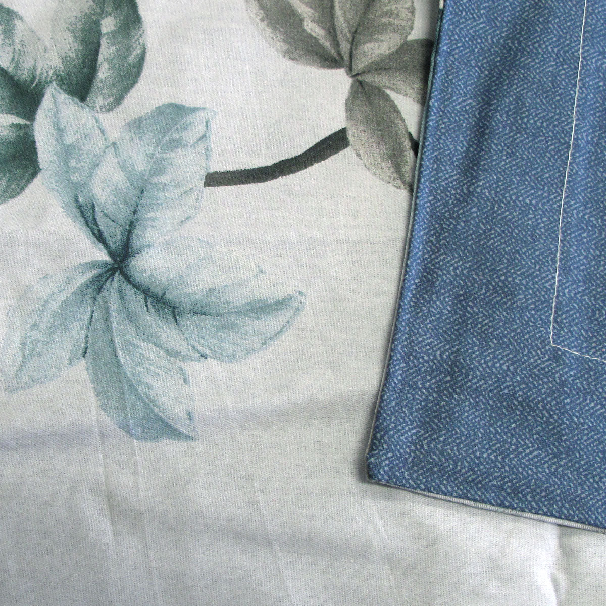 300TC Milla Blue Reversible Cotton Quilt Cover Set King – NNE Living