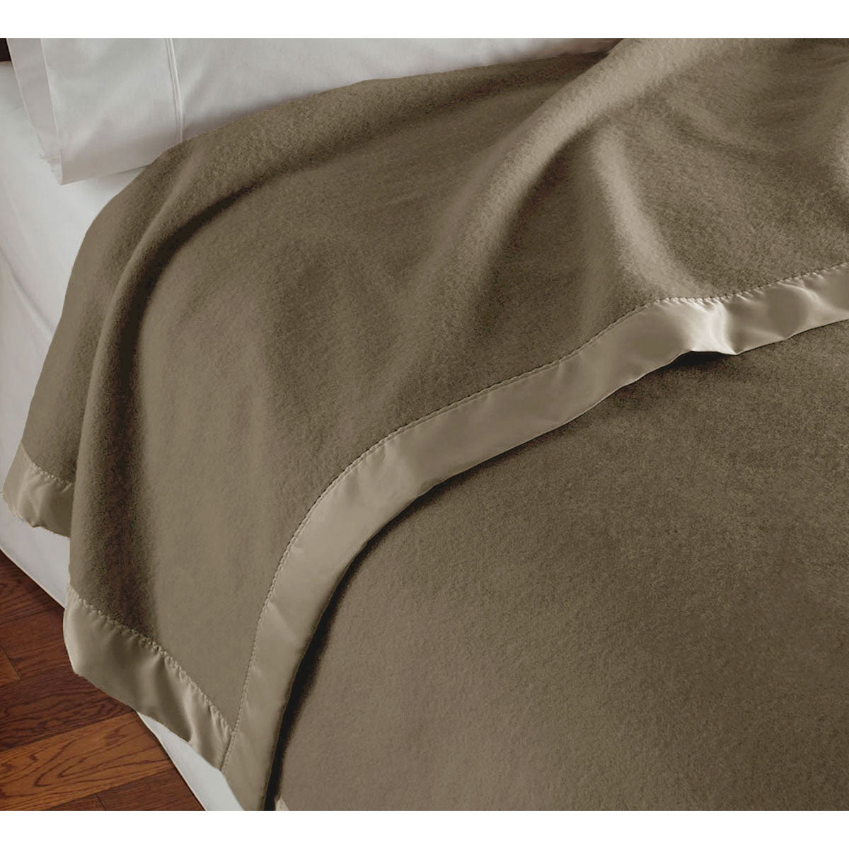 NNEDSZ 400GSM Luxury Wool Blanket Mocha Queen – NNE Living